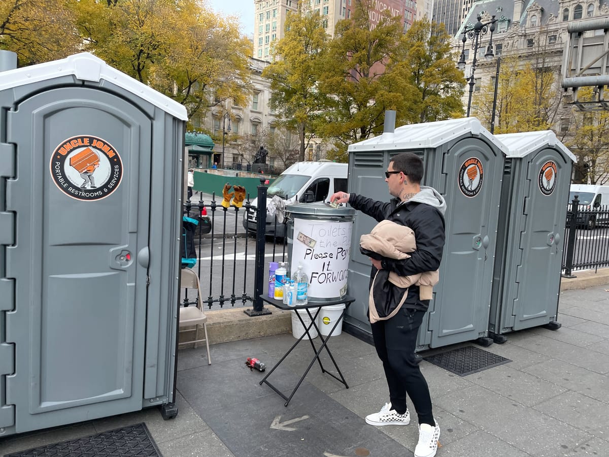 Guerrilla Toilets Flourish at the Base of the Brooklyn Bridge - Hell Gate
