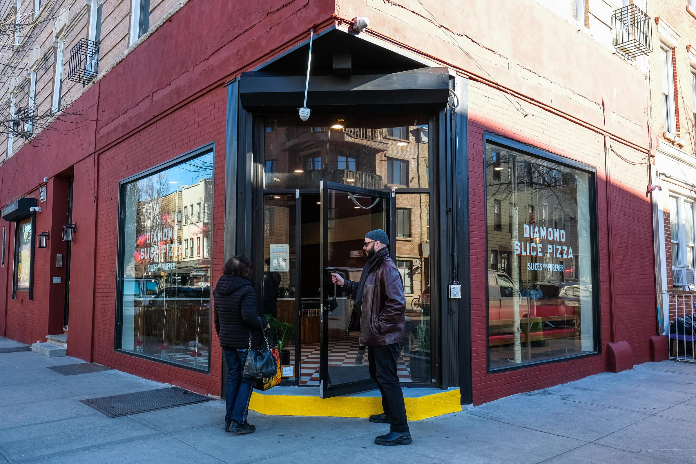 It's a '90s NYC Pizza Party at Greenpoint's Diamond Slice