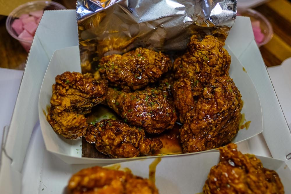 $20 Dinner: The Superlative Rokstar Chicken Now Kickin' at a ...